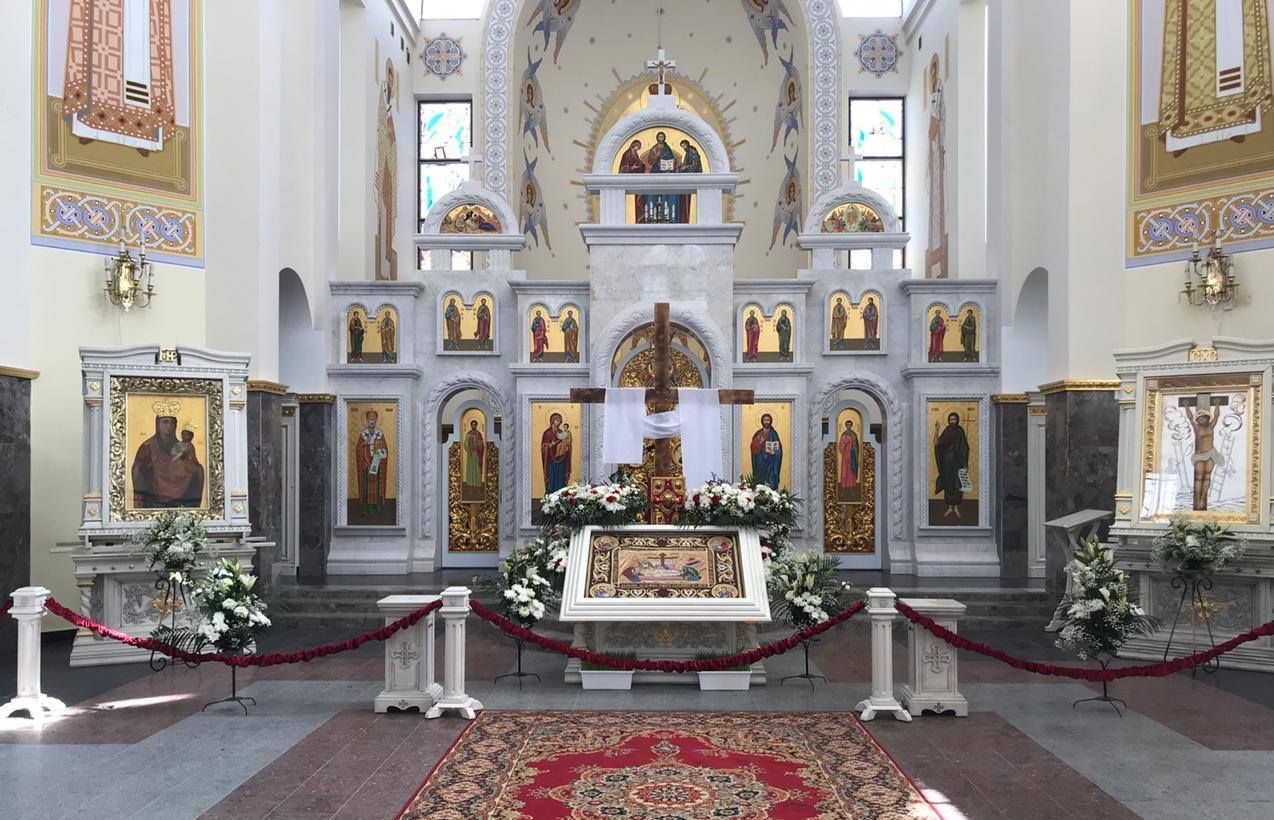 Божественна Літургія у Марійському духовному центрі «Зарваниця ...