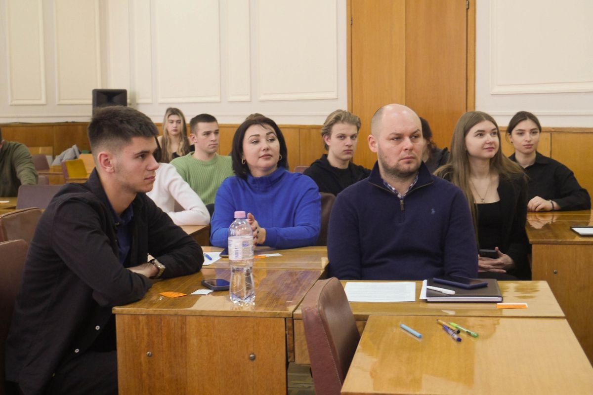 Створили Молодіжну раду при Тернопільській ОВА - 20 хвилин Тернопіль